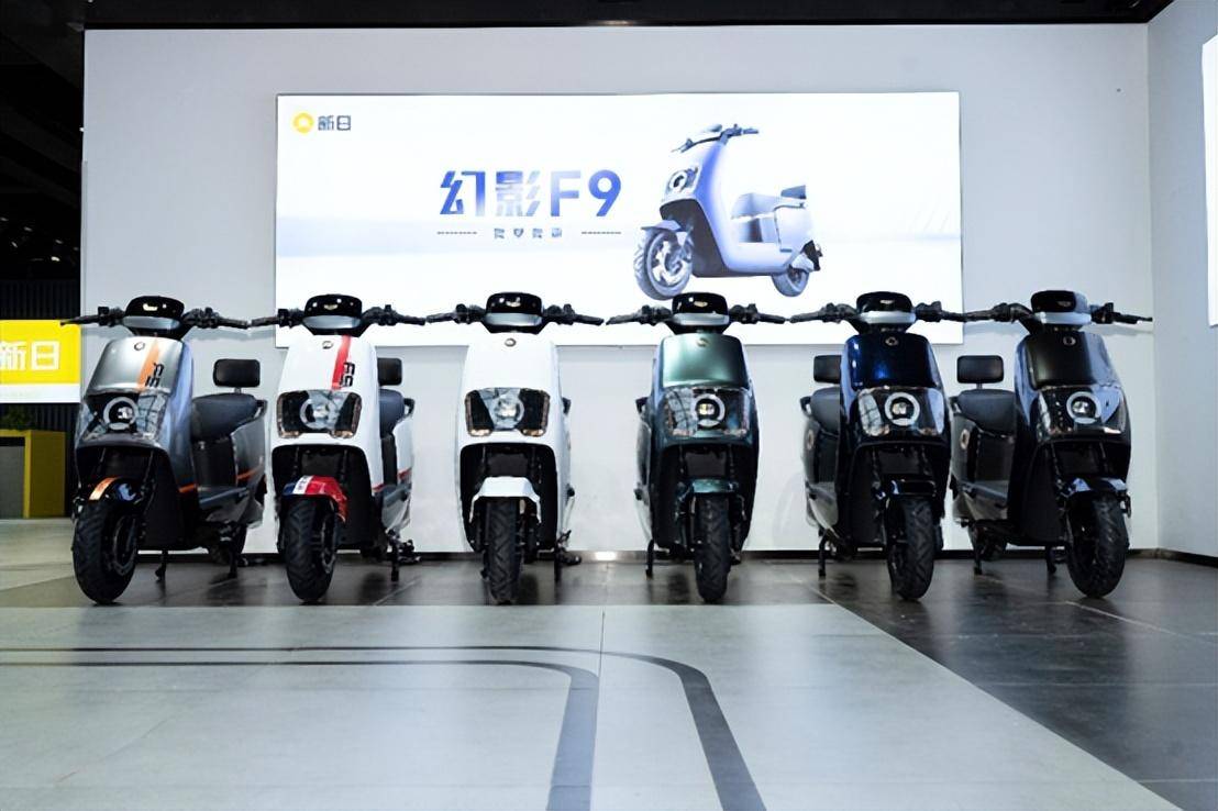 新时代的出行“战袍”，新日幻影F9带你冲锋陷阵！_搜狐汽车_搜狐网