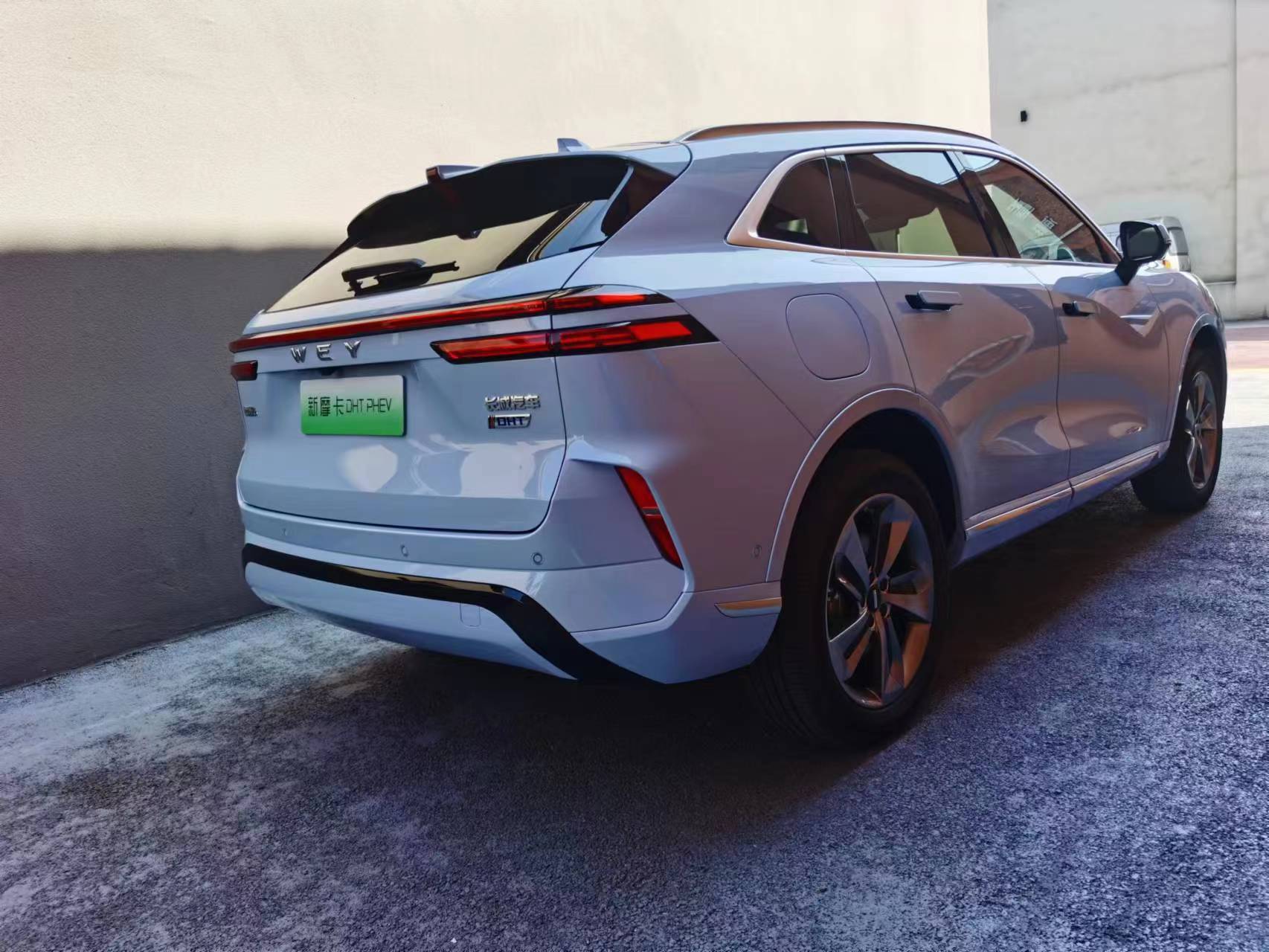 新摩卡DHT-PHEV上市，售23.18-31.50万，比理想更理想的大五座SUV_搜狐汽车_搜狐网