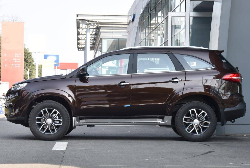 国产越野新增一匹“黑马”，搭2.0T柴油引擎＋8AT，12.18万起_搜狐汽车_搜狐网