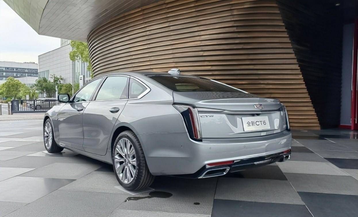 凯迪拉克三车齐发：合资汽车内卷程度加剧，轻混技术难“混开”_搜狐汽车_搜狐网