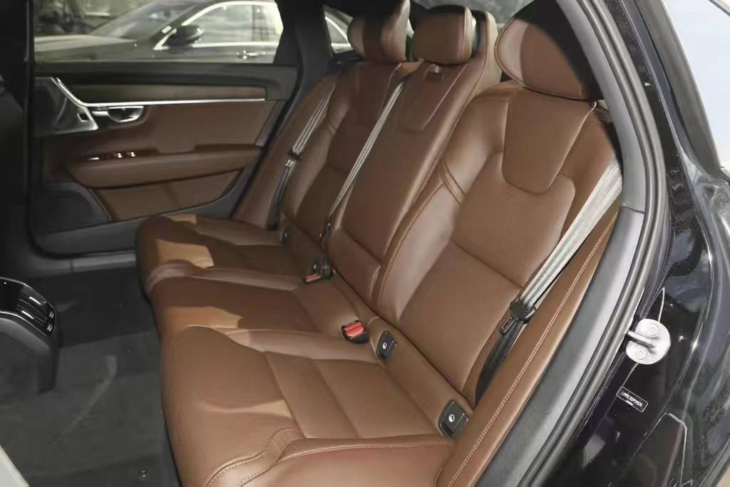 真正厚道的C级车，入门250马力+8AT，降至亲民价，解读沃尔沃S90_搜狐汽车_搜狐网