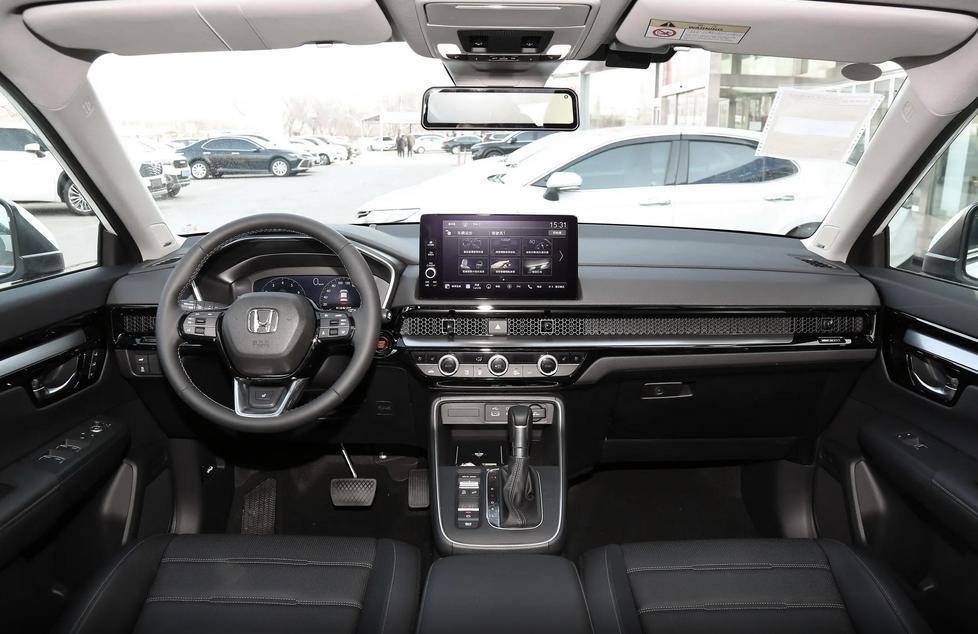 CR-V：就卷是吧？新款红旗HS5全系升级8AT，中期改款像换代_搜狐汽车_搜狐网