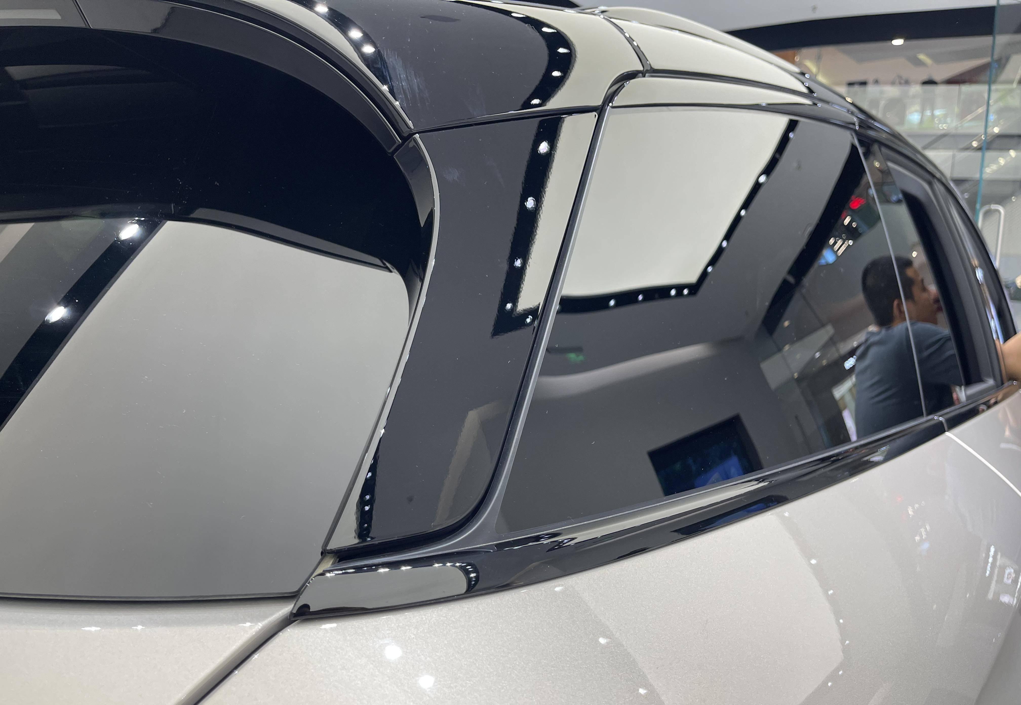 实拍全新蔚来ES6：36万起就有老款50万级享受，后悔老款买早了_搜狐汽车_搜狐网