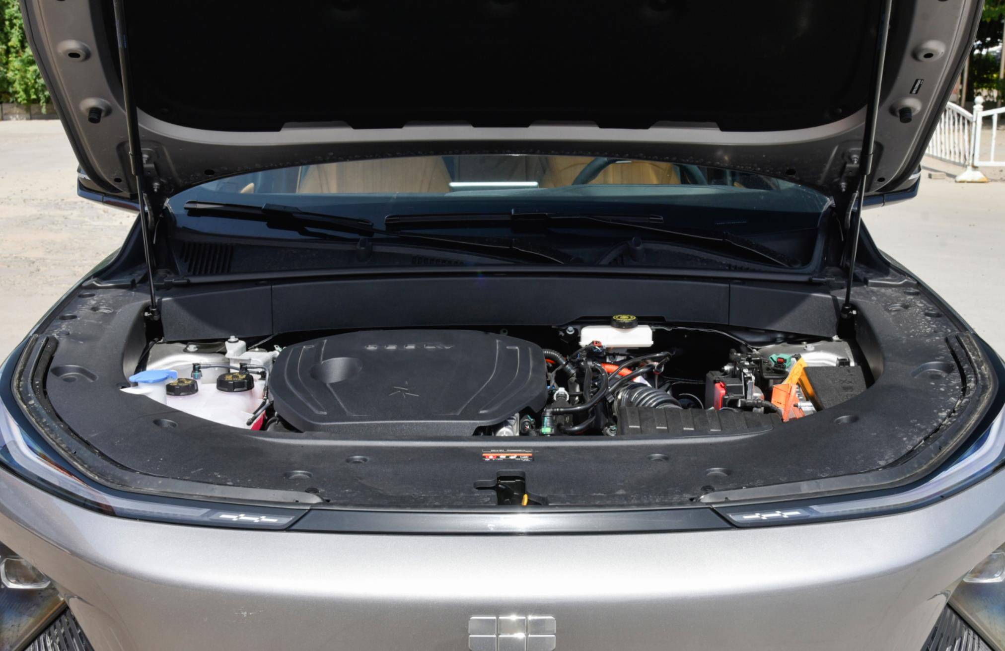 1.5T四缸配3档DHT变速箱，可上绿牌，选购银河L7的两种方案_搜狐汽车_搜狐网