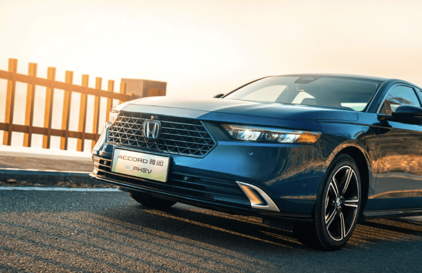 全新雅阁e:PHEV正式上市，综合续航1千多公里，售价17.98万元起！_搜狐汽车_搜狐网