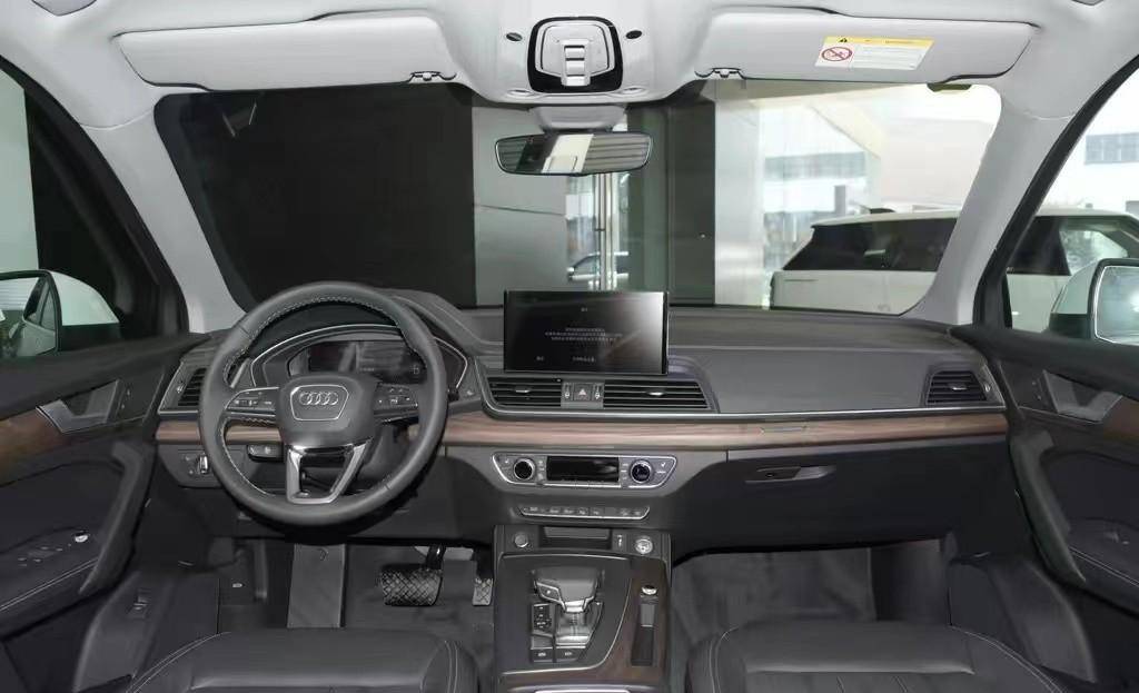 家用首选的豪华SUV，标配2.0T动力，轴距超2米9，解读奥迪Q5L_搜狐汽车_搜狐网