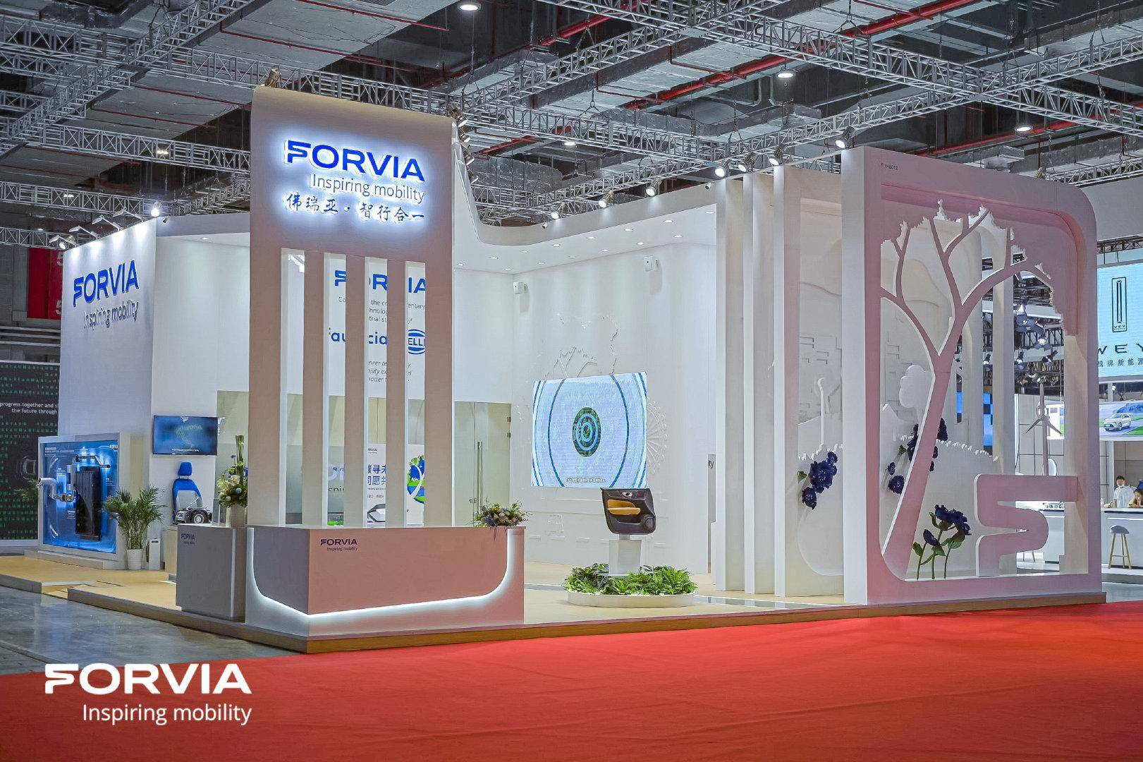 碳寻未来，同愿共行 FORVIA佛瑞亚集团亮相首届上海国际低碳智慧出行展_搜狐汽车_搜狐网