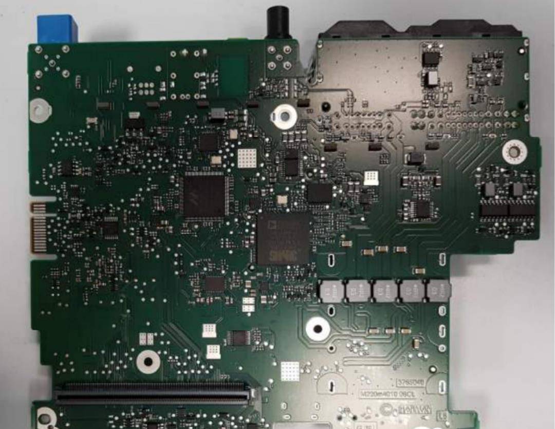 全球首发高通第四代座舱旗舰SA8295P量产车型：奔驰新E级_搜狐汽车_搜狐网