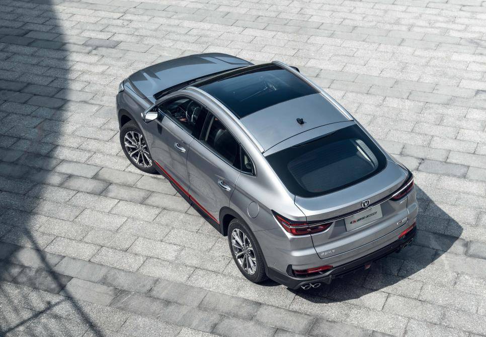 长安的这头“猛兽”终于出笼，2.0T爆233马力，配8AT＋四轮独悬_搜狐汽车_搜狐网