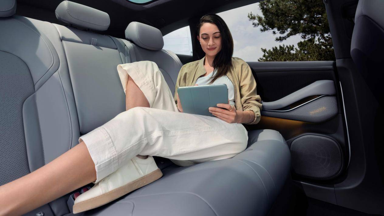 资讯｜蔚来ET5 Touring上市 29.80万元起售_搜狐汽车_搜狐网