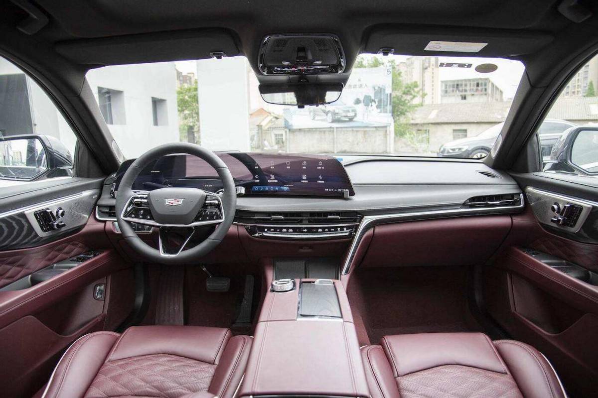 车长超5米2，配33英寸大屏，全新凯迪拉克CT6真比A6L还香？_搜狐汽车_搜狐网