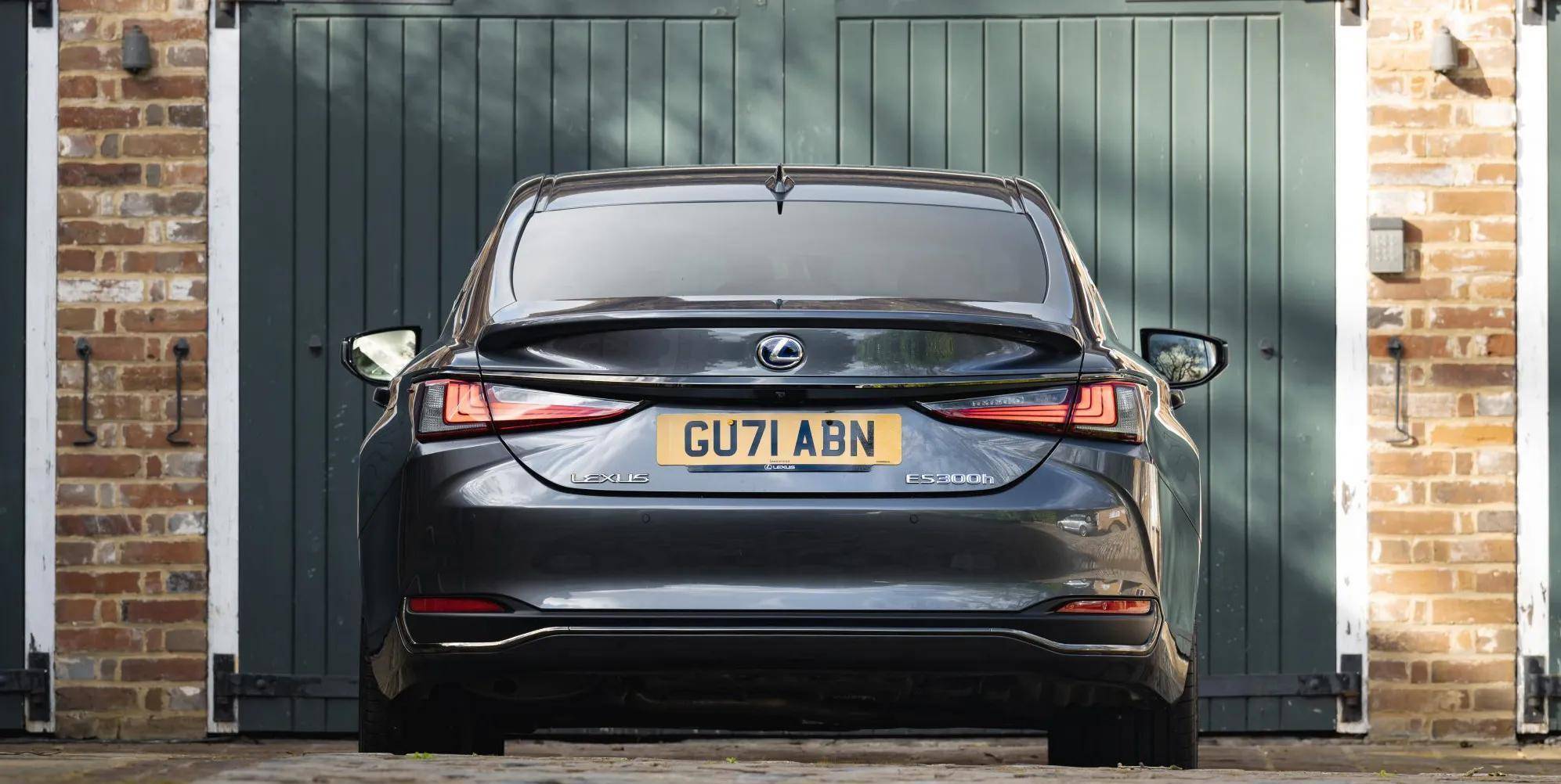 15万起，日系真正的“王炸”家轿，起步2.0L+爱信6AT，三大件可靠_搜狐汽车_搜狐网