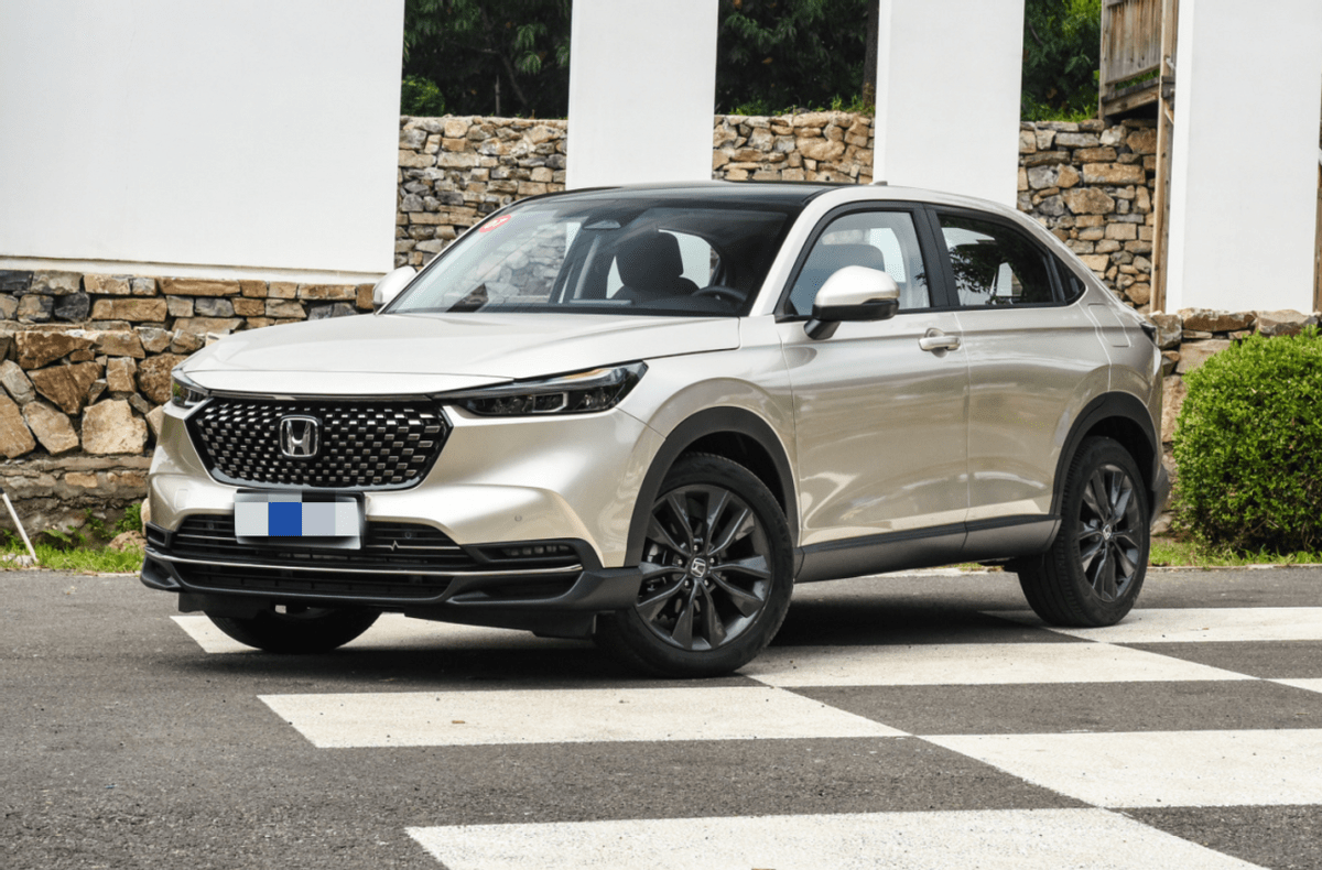 领克06Remix和本田XRV谁是小型SUV必备之选?对比过后结果一目了然_搜狐汽车_搜狐网