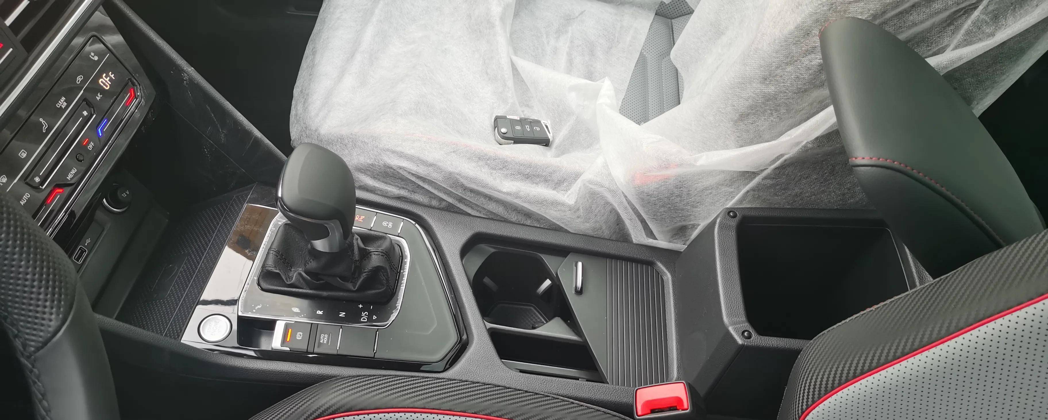 途观L2023款330TSI自动两驱R-Line旗舰版_搜狐汽车_搜狐网