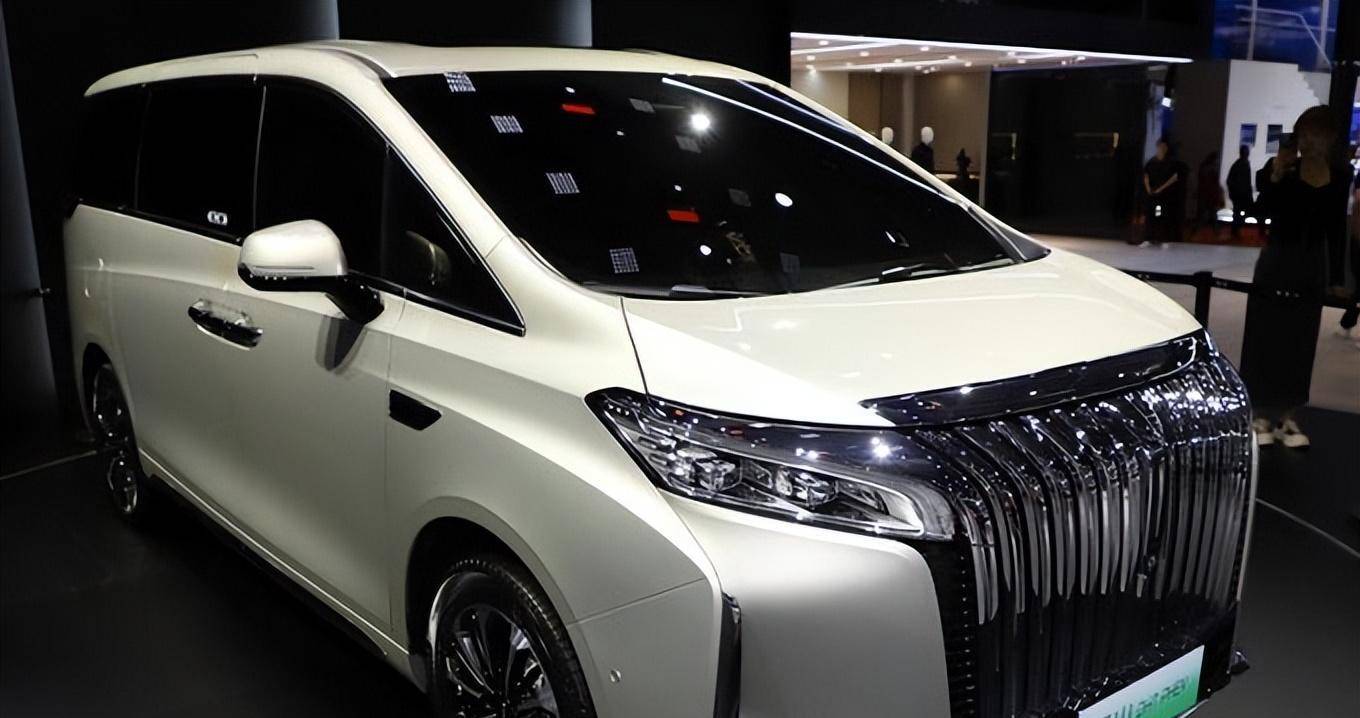 震撼登场！魏牌MPV高山8月上市，28万元起售，挑战腾势D9！_搜狐汽车_搜狐网