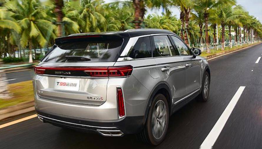 又一国产中大型SUV亮相，红旗HS5兄弟车型！车头徽章模仿宾利？_搜狐汽车_搜狐网