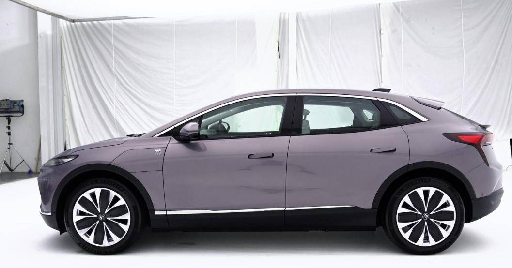 别克 E4、E4 GS上市，面对国产车的围剿能否突围_搜狐汽车_搜狐网