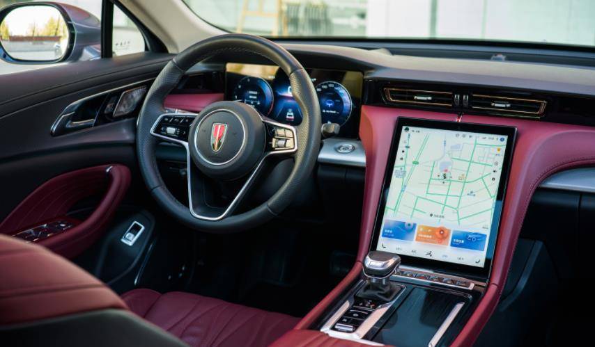 设计与H9同步，还有2.0T+8AT，新红旗H5真的是“更小更精致”吗？_搜狐汽车_搜狐网