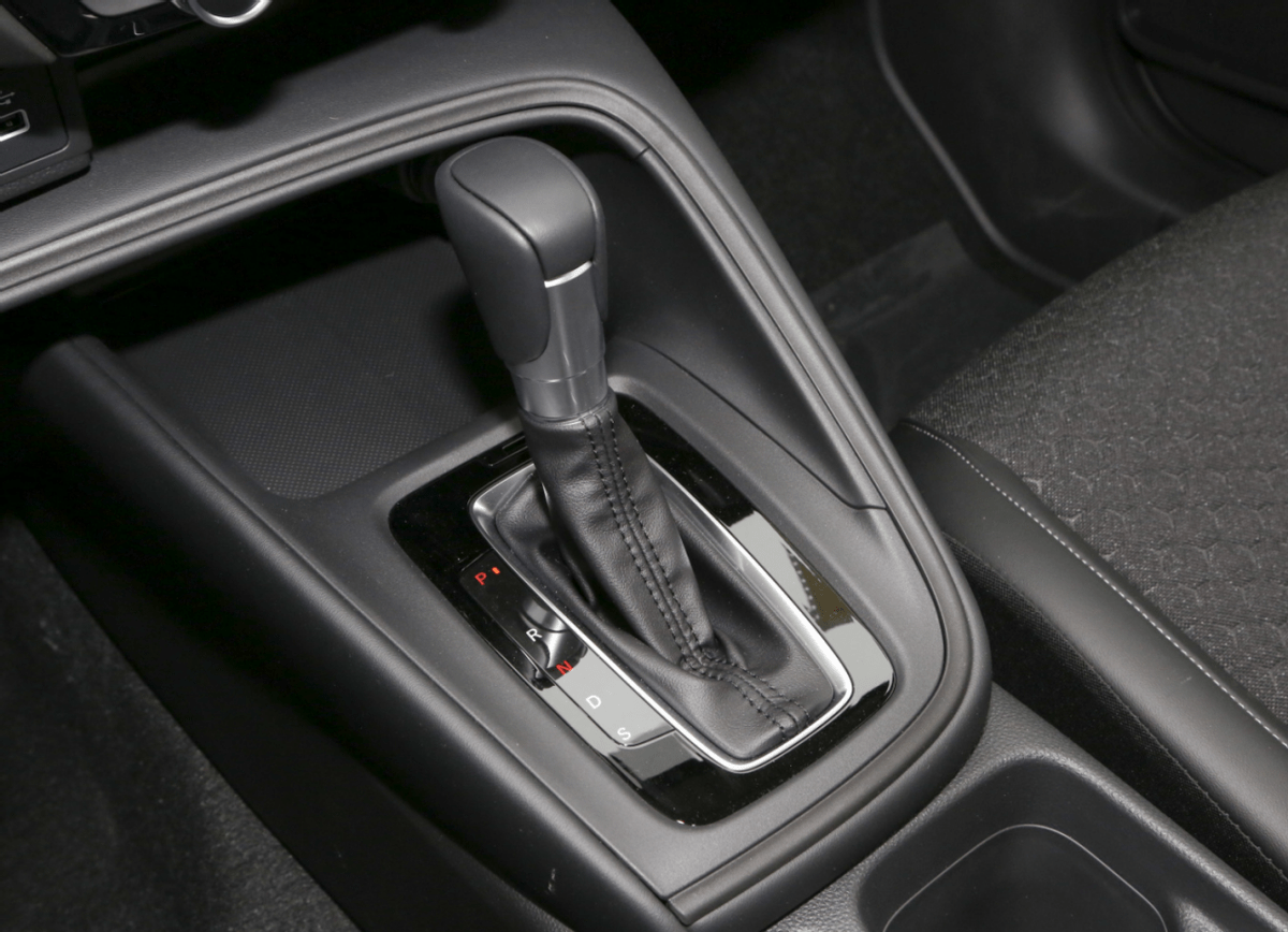 还在领克06 Remix和本田XRV两者之间纠结？这完全是一场没有悬念的战斗_搜狐汽车_搜狐网