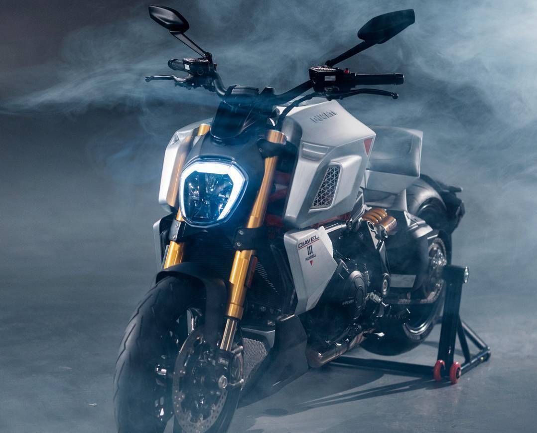 杜卡迪 x Mandrill 纪念限定版“大魔鬼”开拍，起拍价26.2W_搜狐汽车_搜狐网