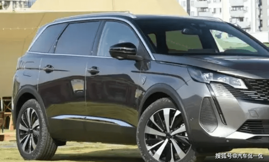 标配8AT+211马力，7座合资SUV降到15.28万，却无人识货_搜狐汽车_搜狐网
