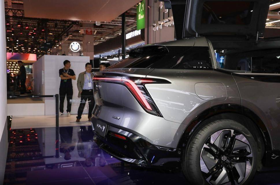 是花里胡哨还是匠心品质？预售36.9万起，高合HiPhi Y即将上市_搜狐汽车_搜狐网