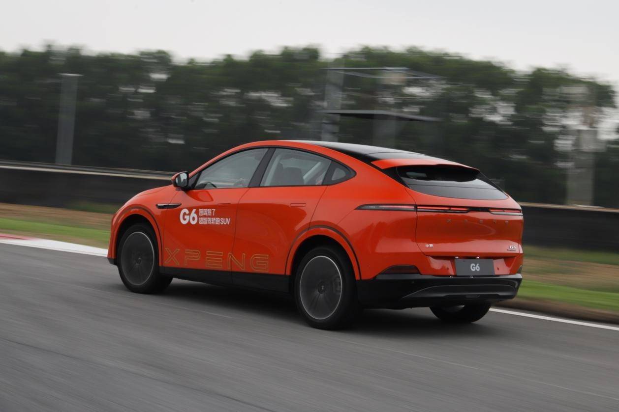 20.99万元起售，靠“性价比”硬刚Model Y，小鹏G6这回有戏了？_搜狐汽车_搜狐网