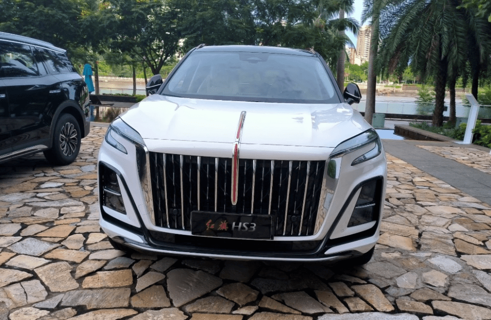 红旗全新HS3将上市！比本田CR-V犀利，2.0T+四驱，预定爆款的节奏_搜狐汽车_搜狐网