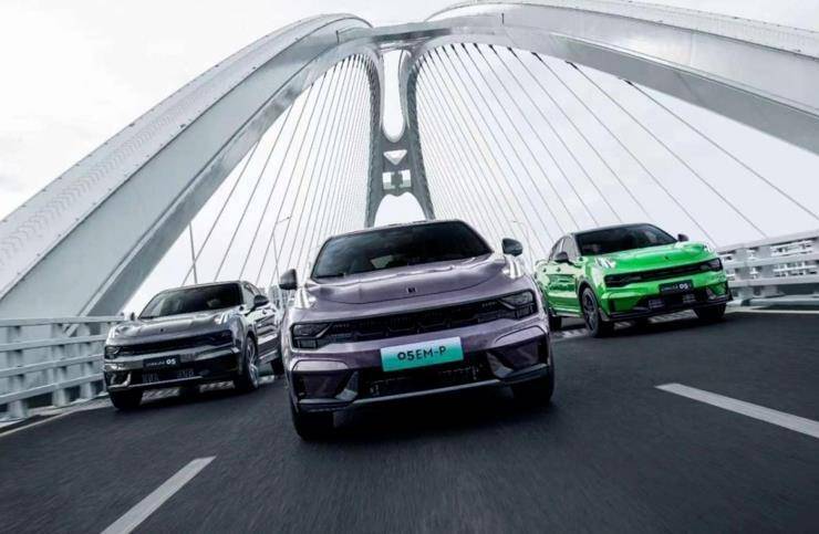 “换标”版沃尔沃，标配2.0T+8AT，仅售13万多，还要啥哈弗H6？_搜狐汽车_搜狐网