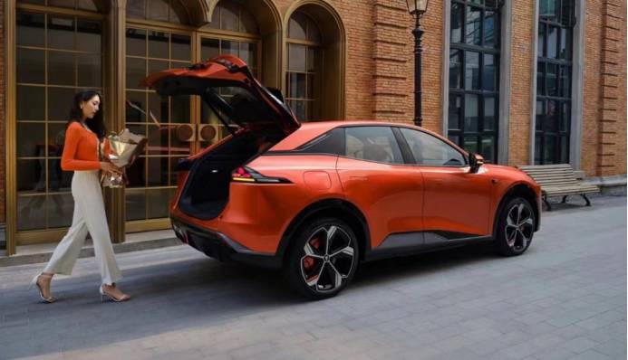 谁是增程质价比天花板？零跑C11增程PK深蓝S7_搜狐汽车_搜狐网