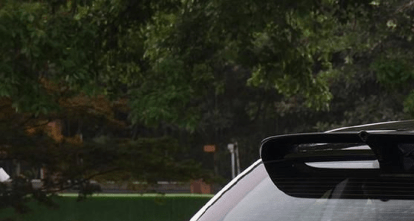 智己LS7 Urban Fit：AI与驾驶融合的全新范例_搜狐汽车_搜狐网