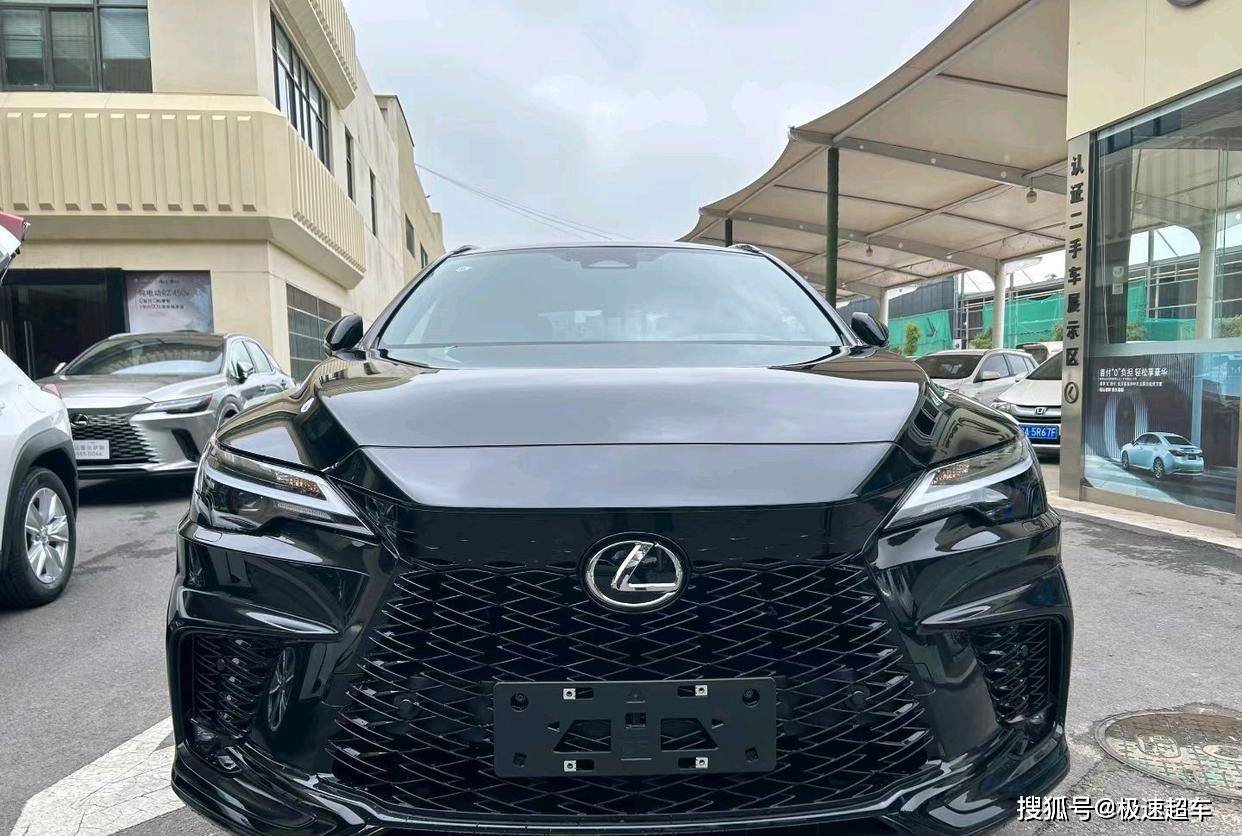 首批雷克萨斯RX来了，高颜值运动SUV，2.4T+四驱_搜狐汽车_搜狐网
