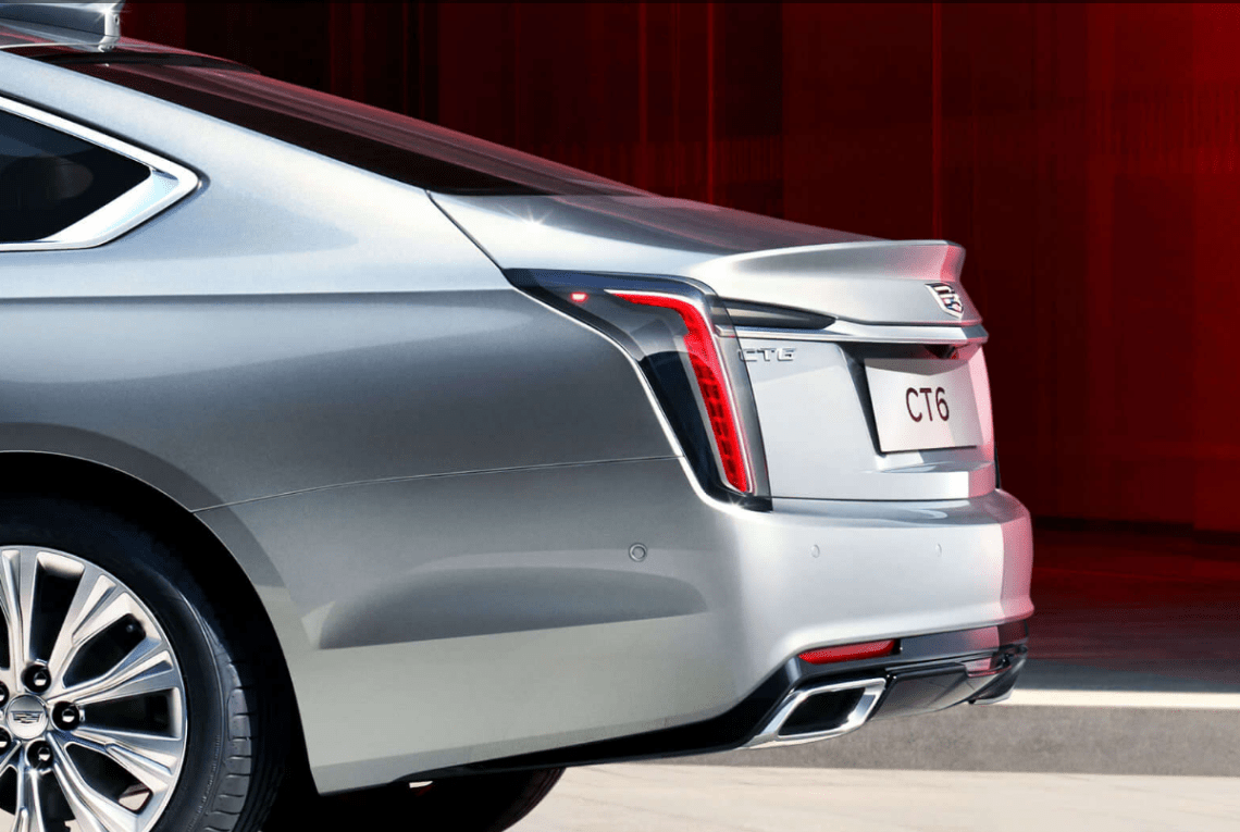 2.0T＋10AT+33英寸大屏，新CT6不到36万起，越降价越没人买？_搜狐汽车_搜狐网