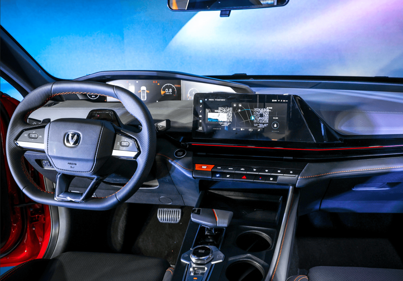 钱都花去哪了？奔腾B70对比长安UNI-V 接近的价格 不一样的效果_搜狐汽车_搜狐网