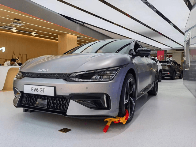 面向中国市场进口销售且限量1000台，起亚EV6 GT底气在哪儿？_搜狐汽车_搜狐网