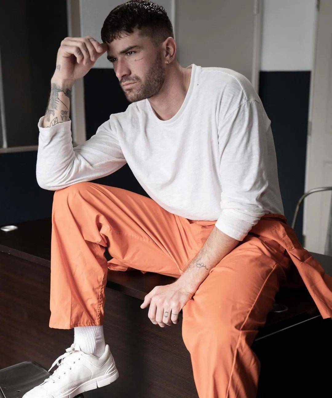 昔日他是男模，今日成为独立电影行业最佳新人_Damned_Chris_梦想