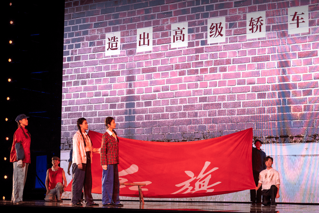 重新定义豪华A+级SUV，14.58万起售的红旗HS3，大有可为？_搜狐汽车_搜狐网