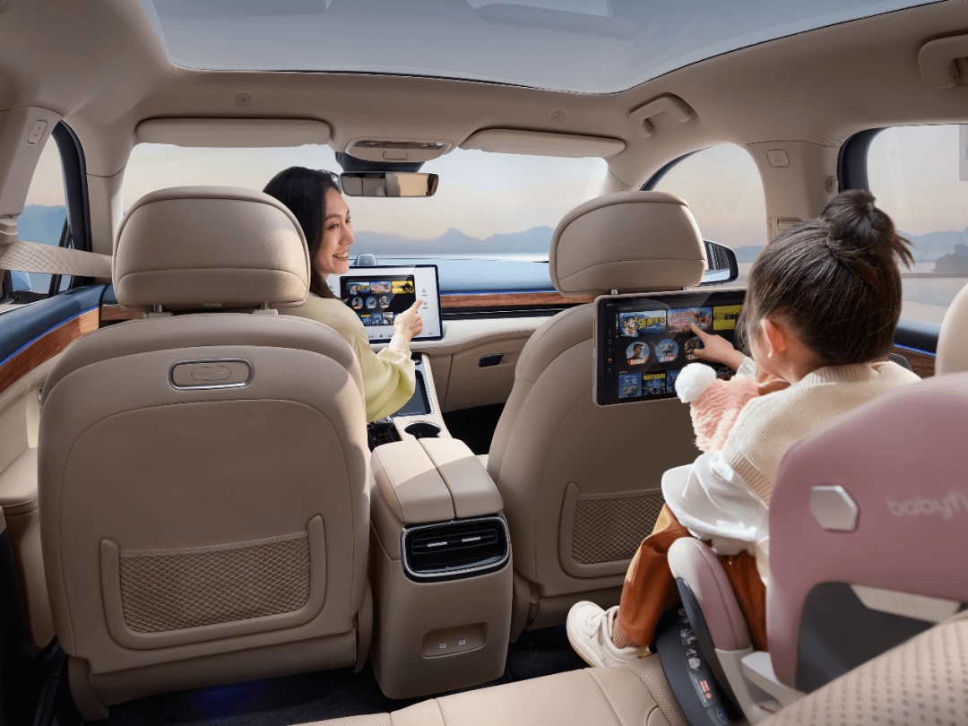 24.98万起！AITO问界M5标准版正式售价公布！_搜狐汽车_搜狐网