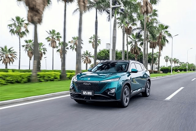 6秒破百 续航1350km 试驾皓瀚·马赫电混DH-i_搜狐汽车_搜狐网