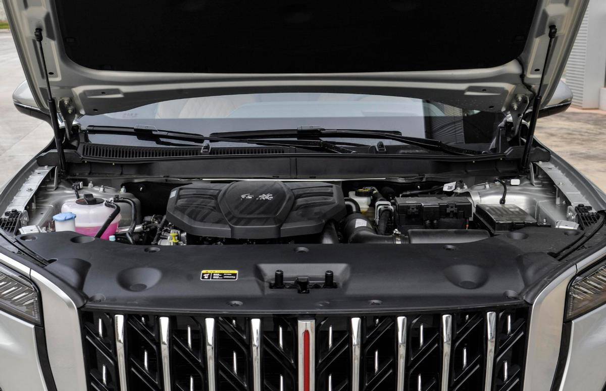 原创：红旗HS5：2023款标配2.0T发动机，顶配车型提供四驱系统！_搜狐汽车_搜狐网