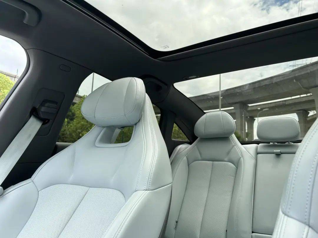 试14.98万的零跑C01，喜欢卷是吧？那就卷出水平，卷出高度来_搜狐汽车_搜狐网