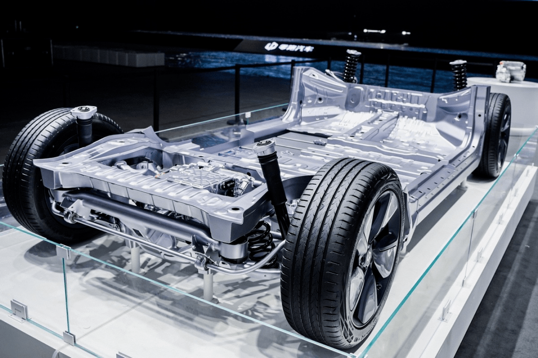 试14.98万的零跑C01，喜欢卷是吧？那就卷出水平，卷出高度来_搜狐汽车_搜狐网