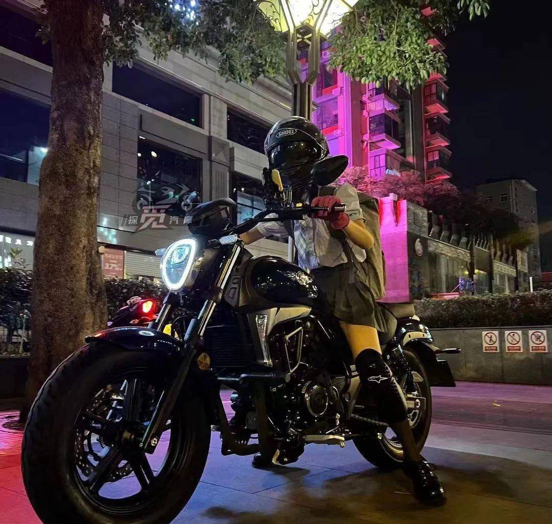 原来，你还可以这么帅！︱看看燊楸怎么改她最爱的TR300_搜狐汽车_搜狐网