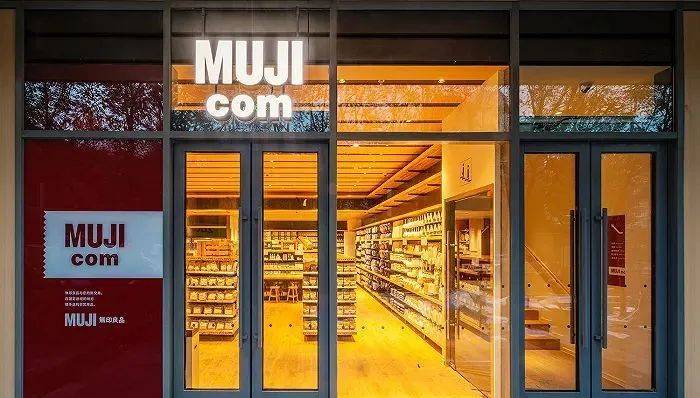 识季获融资；Popeyes中国首店将营业；Gucci入驻京东_手机搜狐网