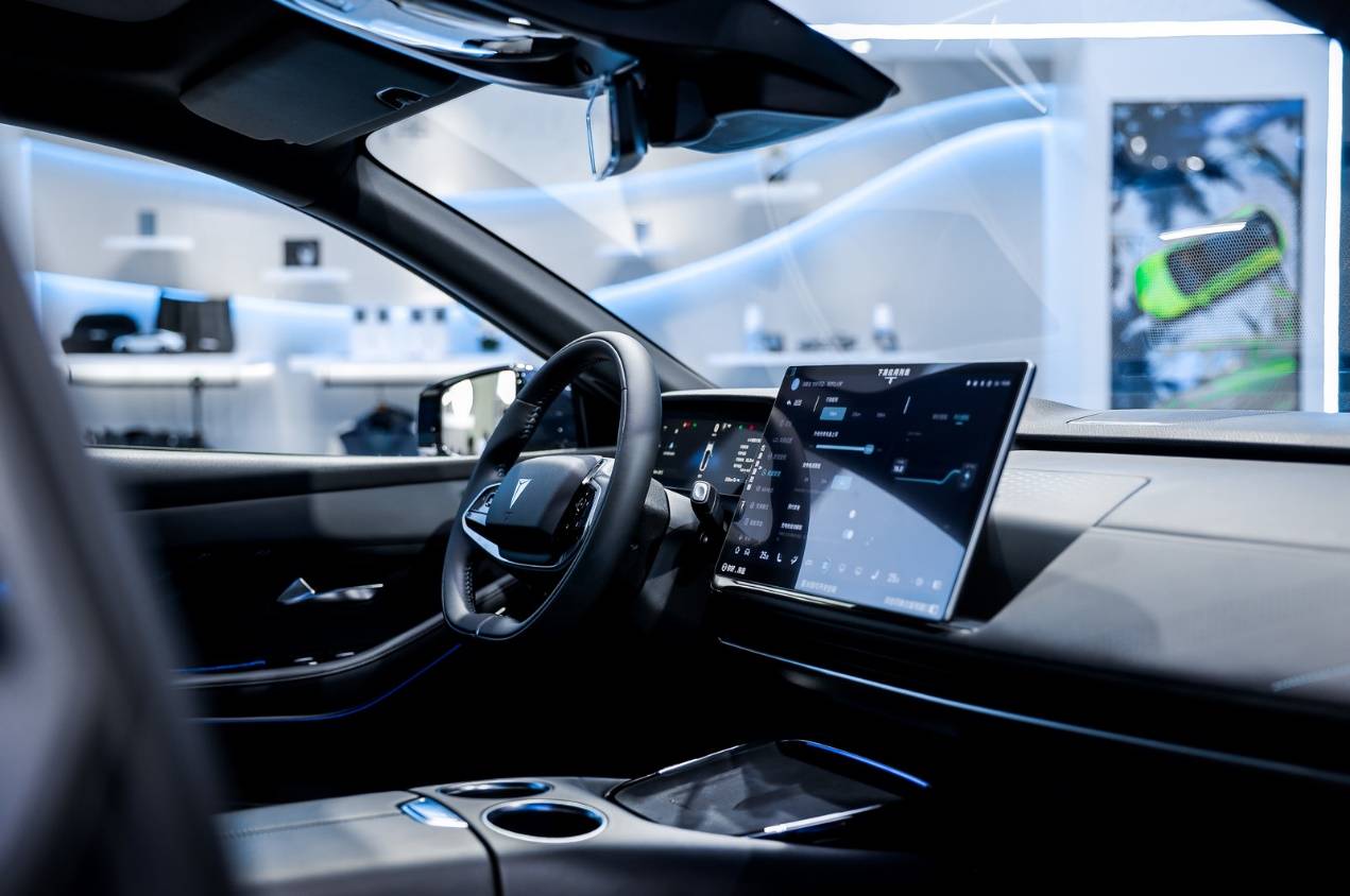 价值再进阶，深蓝SL03焕新上市，售价14.59万-19.19万_搜狐汽车_搜狐网