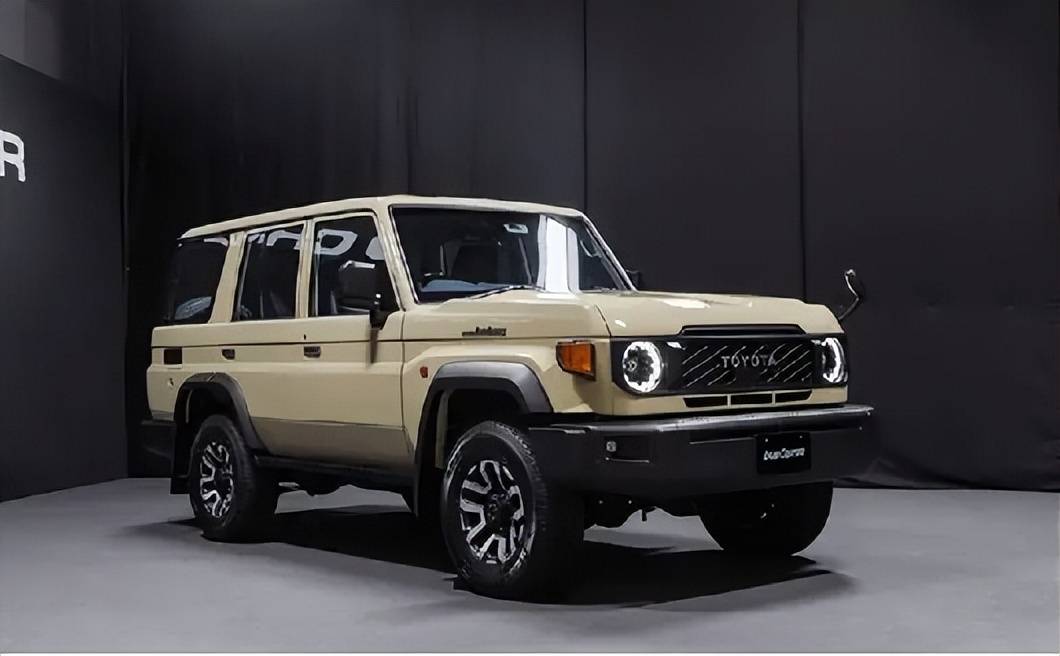 丰田兰德酷路泽LC70：硬派越野之王，复古经典再现_搜狐汽车_搜狐网
