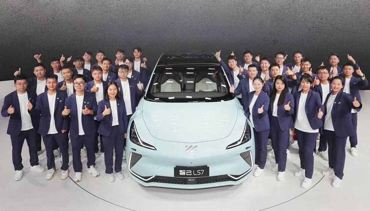 Model Y又有对手了？智己LS6订单破13000台，将于10月上市并交付_搜狐汽车_搜狐网