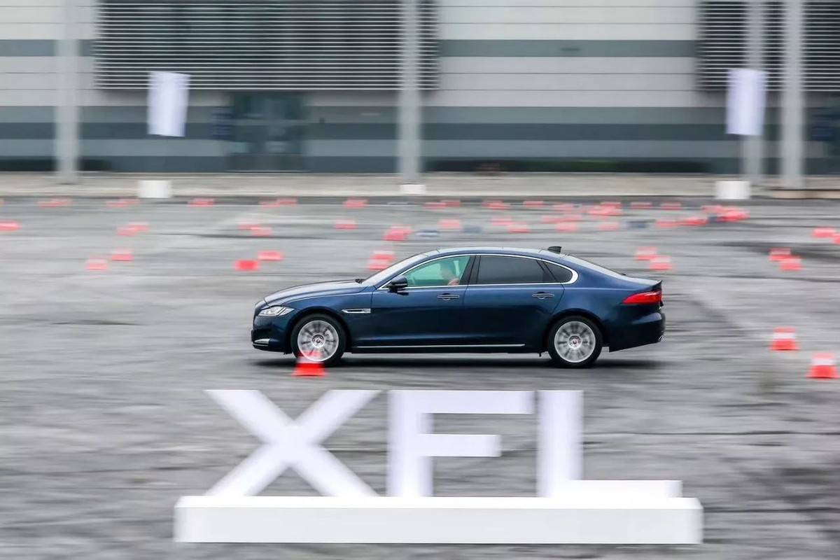 官降14万，全铝车身+8AT，良心的捷豹XFL，为何不火？_搜狐汽车_搜狐网