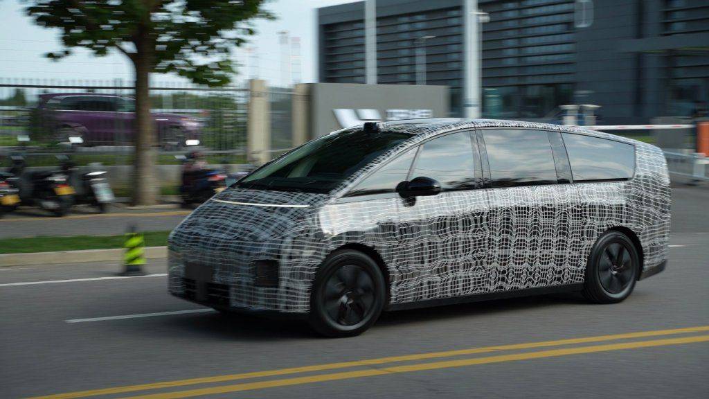 理想MEGA撞脸比亚迪ET概念车长城汽车高山伺机而动_搜狐汽车_搜狐网