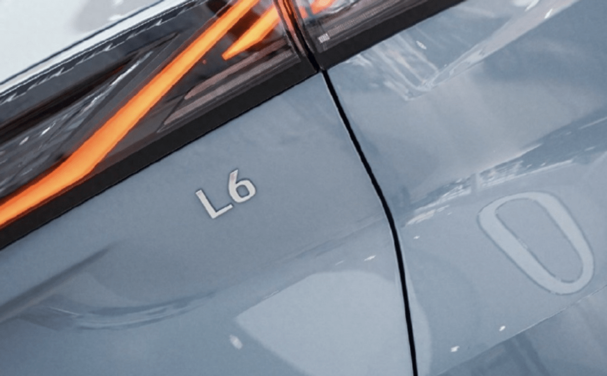 银河L6：1.5T配3档DHT只要11万，我打的就是鼻孔朝天的合资车！_搜狐汽车_搜狐网